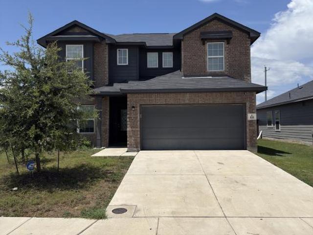 4 BR, 2 BA Apartment 416 Jack's Pl, Seguin, TX 78155