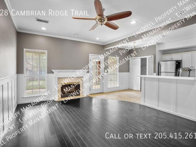 4 BR, 2 BA Apartment 428 Cambrian Ridge Trail, Pelham, AL 35124