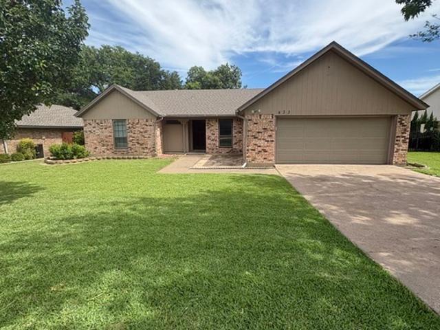 4 BR, 2 BA Apartment 433 Overcrest Drive, Benbrook, TX 76126