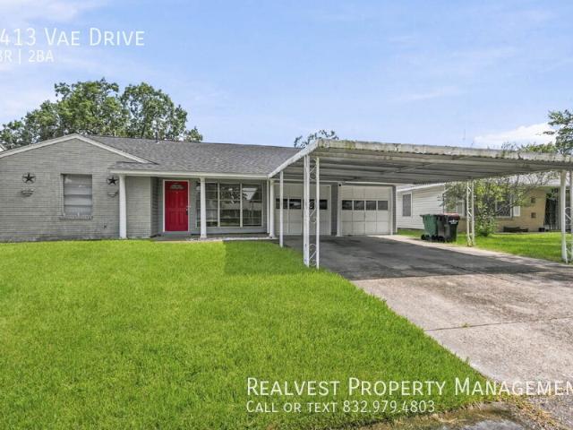 4 BR, 2 BA Apartment 5413 Vae Drive, Baytown, TX 77521