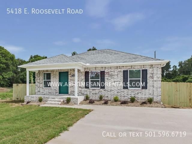 4 BR, 2 BA Apartment 5418 E. Roosevelt Road, Little Rock, AR 72206