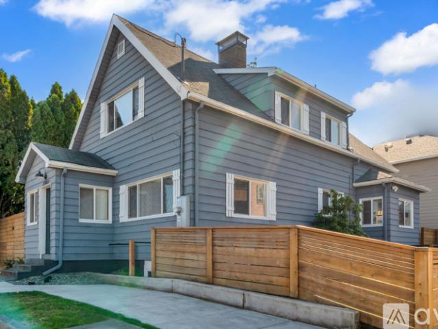 4 BR, 2 BA Apartment 5506 NE Hoyt St B Portland Or 97213, Unit #A, Portland, OR 97213