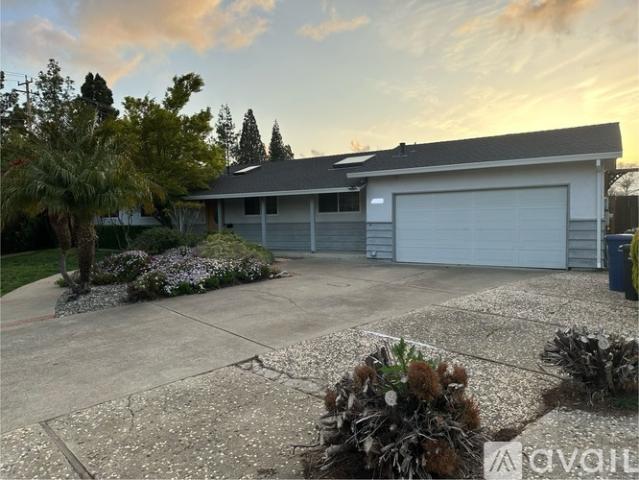 4 BR, 2 BA Apartment 5524 Illinois Court, Concord, CA 94521