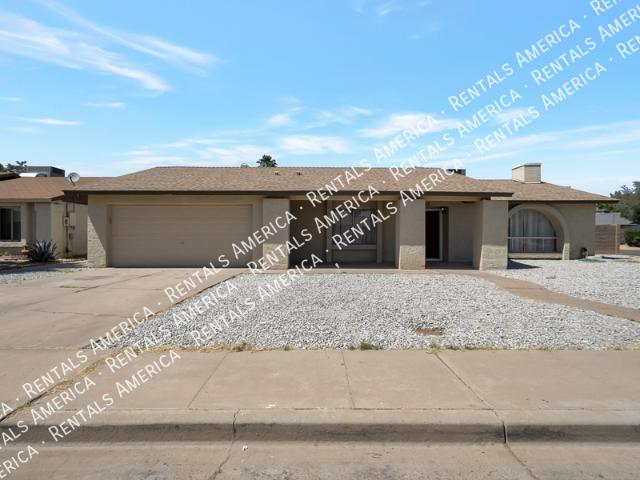 4 BR, 2 BA Apartment 552 W Kilarea Ave, Mesa, AZ 85210