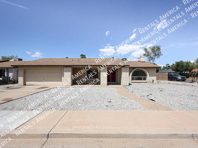 4 BR, 2 BA Apartment 552 W Kilarea Ave, Mesa, AZ 85210