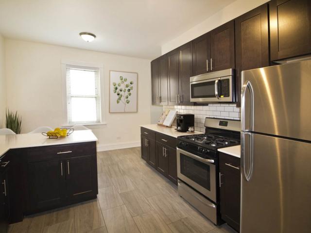 4 BR, 2 BA Apartment 5533 South Blackstone Avenue Unit 5533 2, Chicago, IL 60637