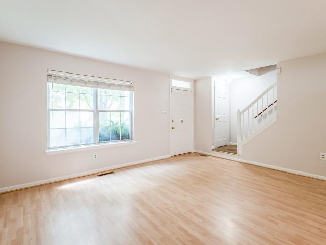 4 BR, 2 BA Apartment 5704 Monroe St, Cheverly, MD 20784