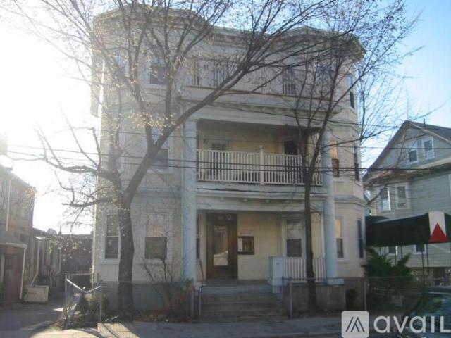 4 BR, 2 BA Apartment 59 Linden St, Unit 3, Boston, MA 02134