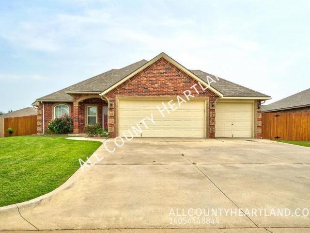 4 BR, 2 BA Apartment 510 NE 20th St, Newcastle, OK 73065