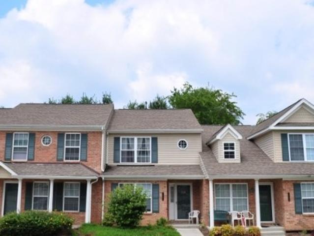 4 BR, 2 BA Apartment 517 Virginian Drive, Christiansburg, VA 24073
