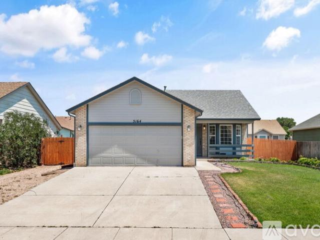 4 BR, 2 BA Apartment 5164 Fennel Dr, Colorado Springs, CO 80911
