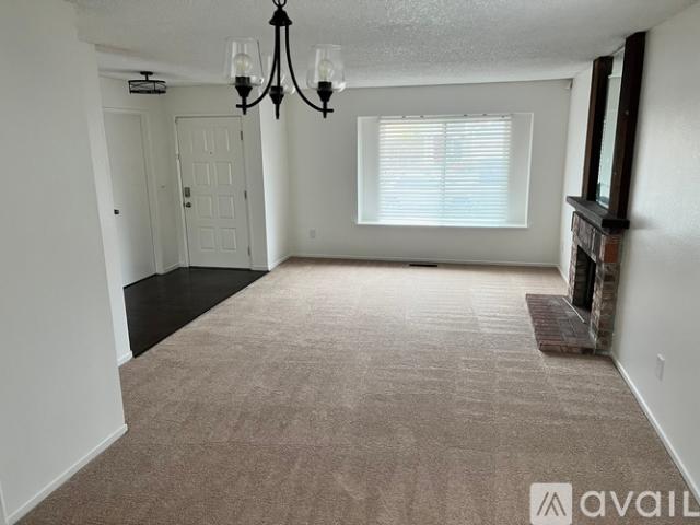 4 BR, 2 BA Apartment 5226 Victor Avenue, El Cerrito, CA 94530