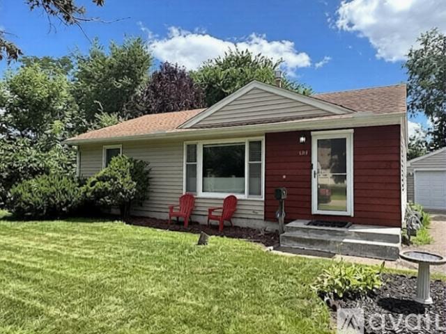 4 BR, 2 BA Apartment 5324 Florida Avenue North, Minneapolis, MN 55428