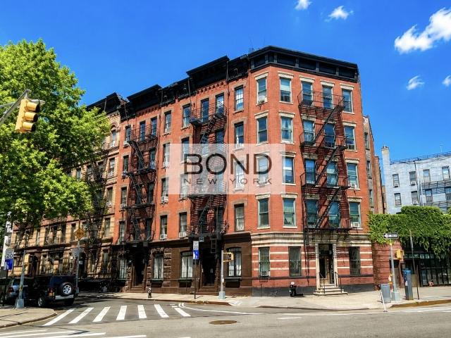 4 BR, 2 BA Apartment 53 Leroy Street, New York, NY 10014