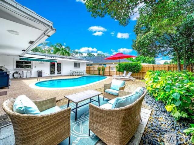 4 BR, 2 BA Apartment 6421 NE 22nd Ave, Fort Lauderdale, FL 33308