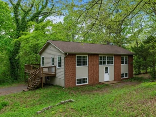 4 BR, 2 BA Apartment 6516 Dogwood Ln, House Springs, MO 63051
