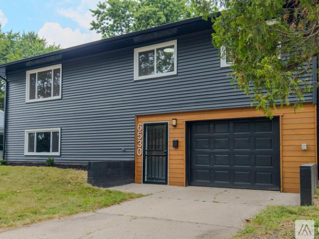 4 BR, 2 BA Apartment 6530 East 3rd Place, Gary, IN 46403