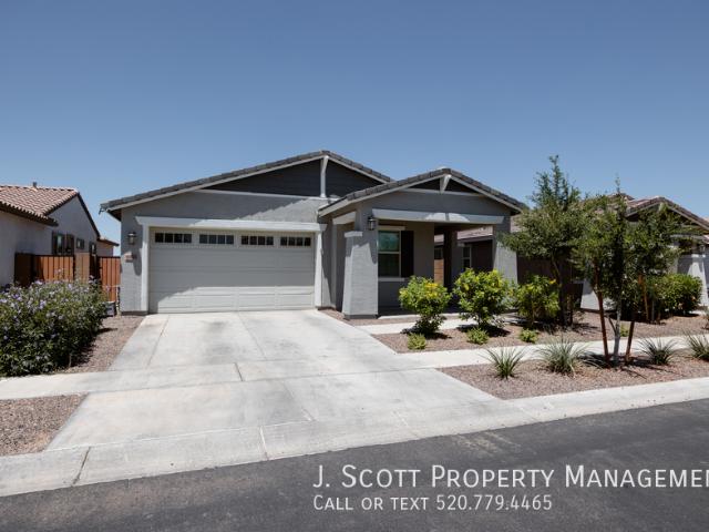 4 BR, 2 BA Apartment 6910 S 12th Pl, Phoenix, AZ 85042