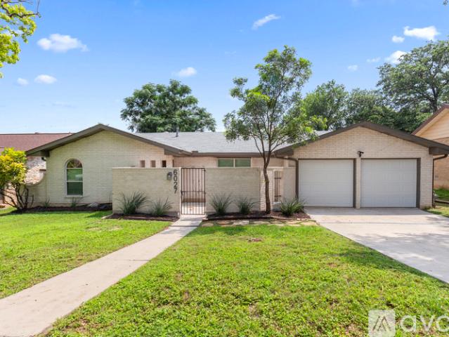 4 BR, 2 BA Apartment 6027 Forest Shadow St, San Antonio, TX 78240