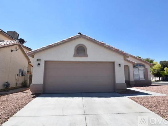 4 BR, 2 BA Apartment 6192 Back Woods Rd, Las Vegas, NV 89142
