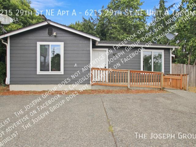 4 BR, 2 BA Apartment 6215 29th St NE Apt A, Tacoma, WA 98422