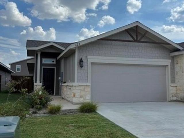 4 BR, 2 BA Apartment 628 Blackland Dr, Unit 628, Venus, TX 75056