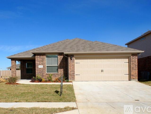 4 BR, 2 BA Apartment 6312 Spring Buck Run, Fort Worth, TX 76179
