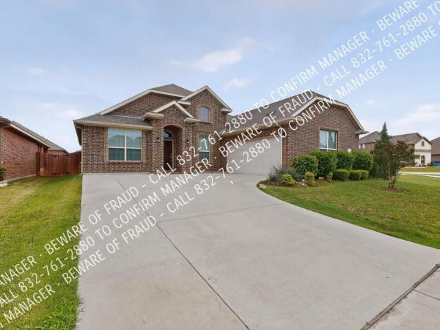 4 BR, 2 BA Apartment 7811 Links Drive, Arlington, TX 76001