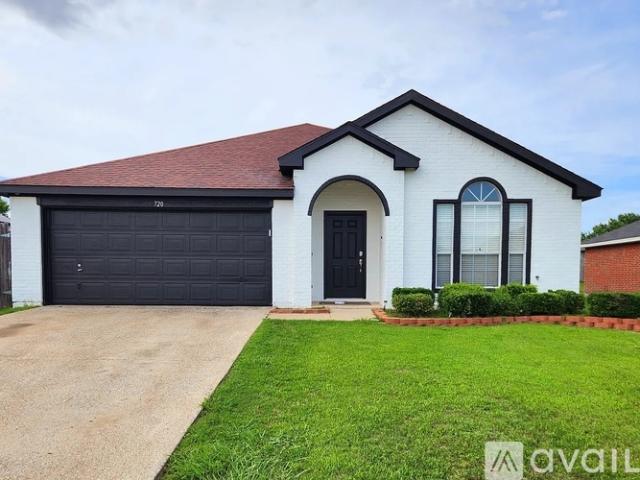 4 BR, 2 BA Apartment 720 Mackenzi Drive, Royse City, TX 75189