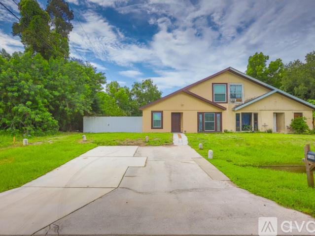 4 BR, 2 BA Apartment 7346 Carrier Rd, Unit NA, Fort Myers, FL 33967