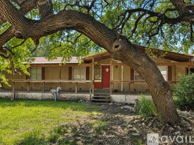 4 BR, 2 BA Apartment 735 Horseshoe Track, Spring Branch, TX 78070