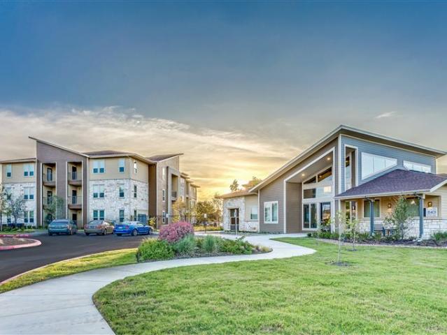 4 BR, 2 BA Apartment 8401 N. FM 1560 Unit 4 beds, 2 baths, $1599, San Antonio, TX 78254