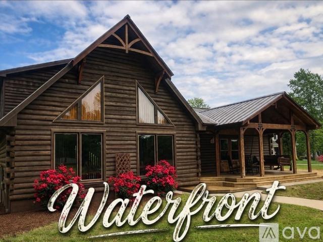 4 BR, 2 BA Apartment 841 Treasure Point Road, Bath, NC 27808