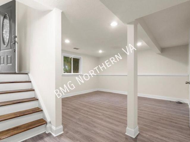 4 BR, 2 BA Apartment 8461 YELLOW LEAF CT, SPRINGFIELD, VA 22153