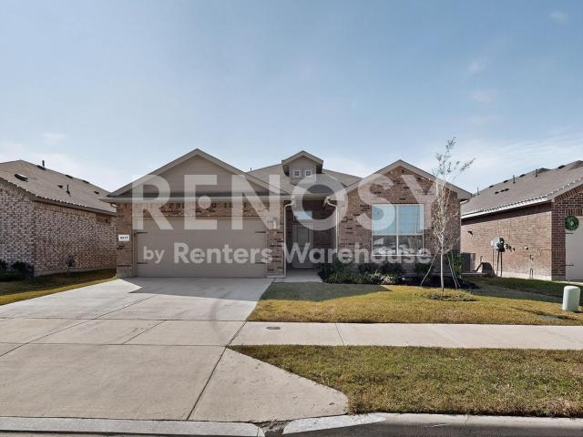 4 BR, 2 BA Apartment 8517 Centerboard Ln, Fort Worth, TX 76179
