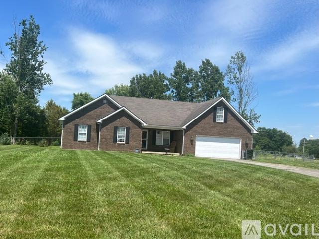 4 BR, 2 BA Apartment 890 S Goldenrod Ln, Hanover, IN 47243
