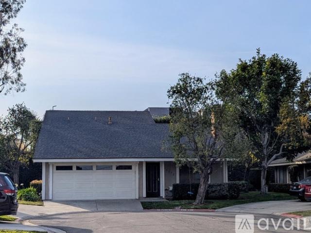4 BR, 2 BA Apartment 8052 Windy Sea Circle, Huntington Beach, CA 92647