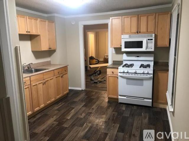 4 BR, 2 BA Apartment 805 Emery Street, Fulton, NY 13069