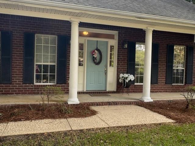4 BR, 2 BA Apartment 8070 Saint Jude Circle South, Mobile, AL 36695