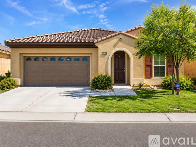4 BR, 2 BA Apartment 82179 Burton Avenue, Indio, CA 92201