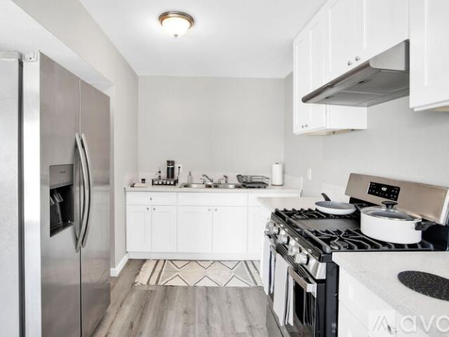 4 BR, 2 BA Apartment 82451 John Nobles Ave, Unit 4, Indio, CA 92201