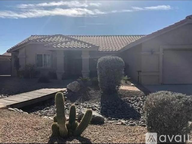 4 BR, 2 BA Apartment 8271 East Lorenzo Lane, Yuma, AZ 85365