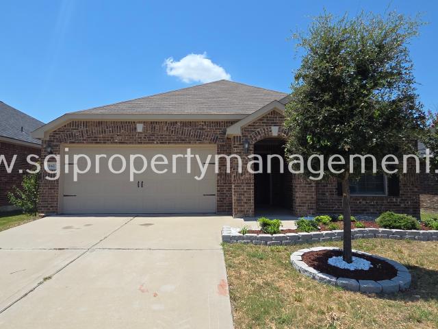 4 BR, 2 BA Apartment 942 Primrose Dr, Sanger, TX 76266