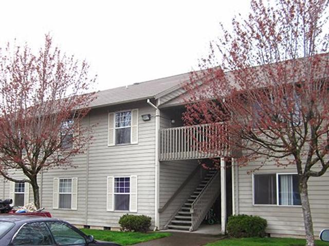 4 BR, 2 BA Apartment 955 Sieverkropp Dr Hood River, OR 97031