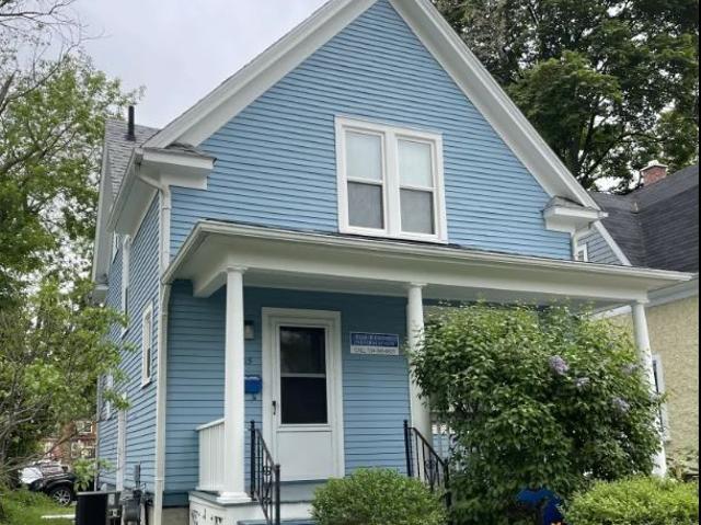4 BR, 2 BA Apartment 905 Sybil, Ann Arbor, MI 48104