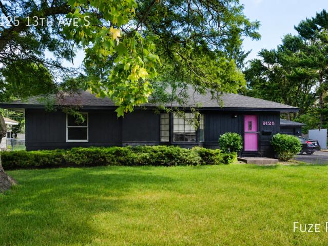 4 BR, 2 BA Apartment 9125 13th Ave S, Bloomington, MN 55425