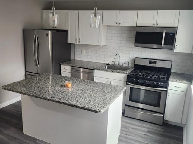 4 BR, 2 BA Apartment 919 Dalton Avenue, Baltimore, MD 21224
