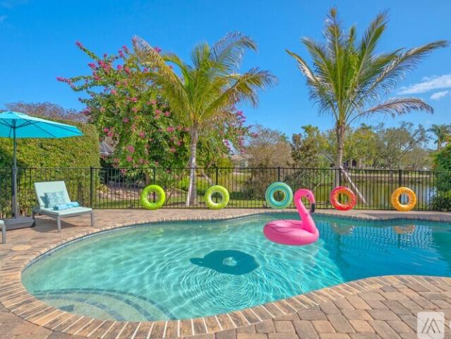 4 BR, 2 BA Apartment 927 80th St NW, Bradenton, FL 34209