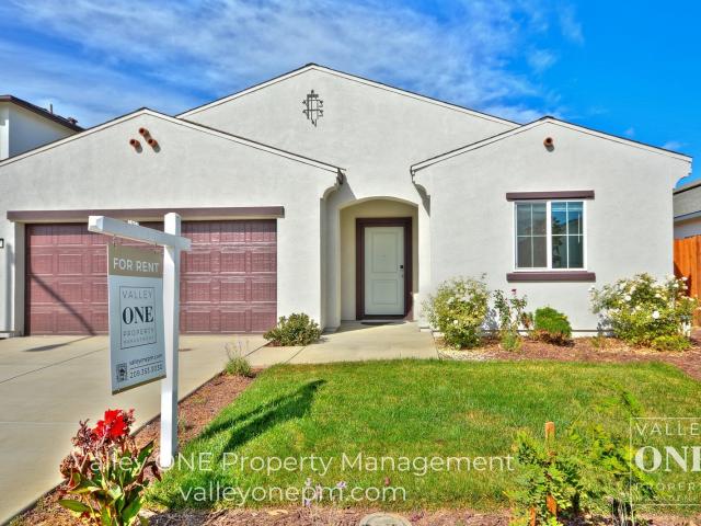 4 BR, 2 BA Apartment 933 Tipton Lane, Patterson, CA 95363
