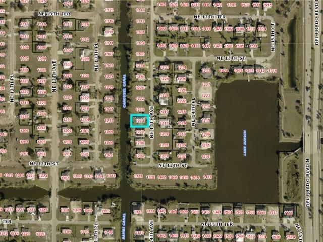4 BR, 2 BA in Cape Coral